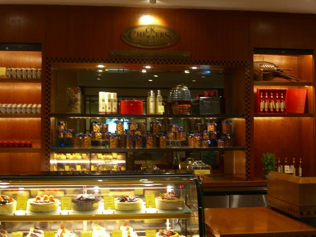 Checkers Deli - Bakery in Orchard Hilton Singapore Hotel Singapore ...