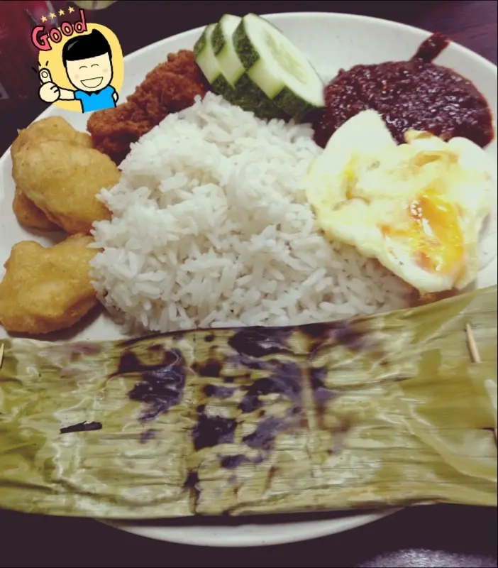Fong Seng Nasi Lemak's Photo - Singaporean Rice in Pasir Panjang ...