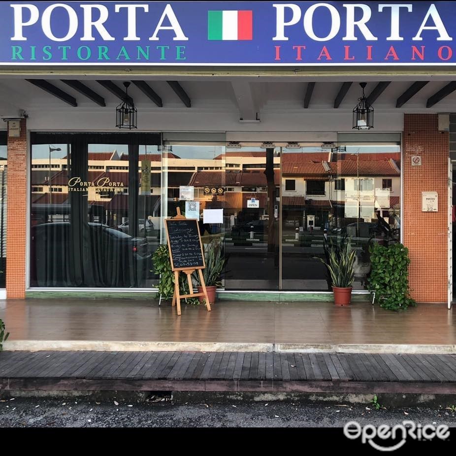 Porta Porta Italian Restaurant's Menu - Italian Desserts and Cakes ...