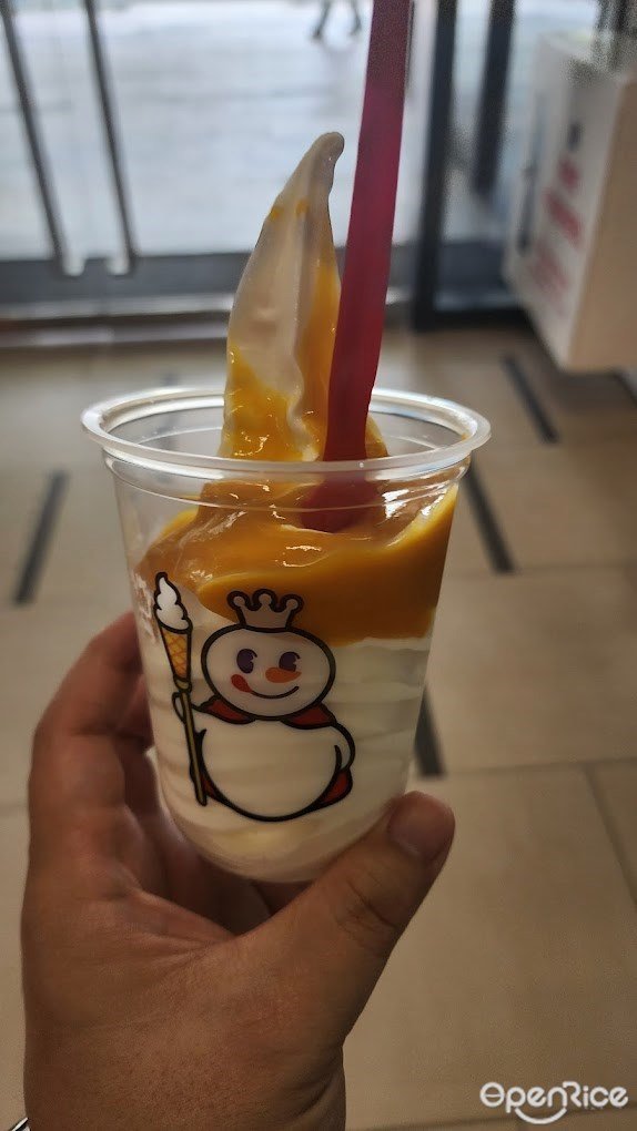 MIXUE - Chinese Ice Cream and Gelato in Paya Lebar Paya Lebar Square ...